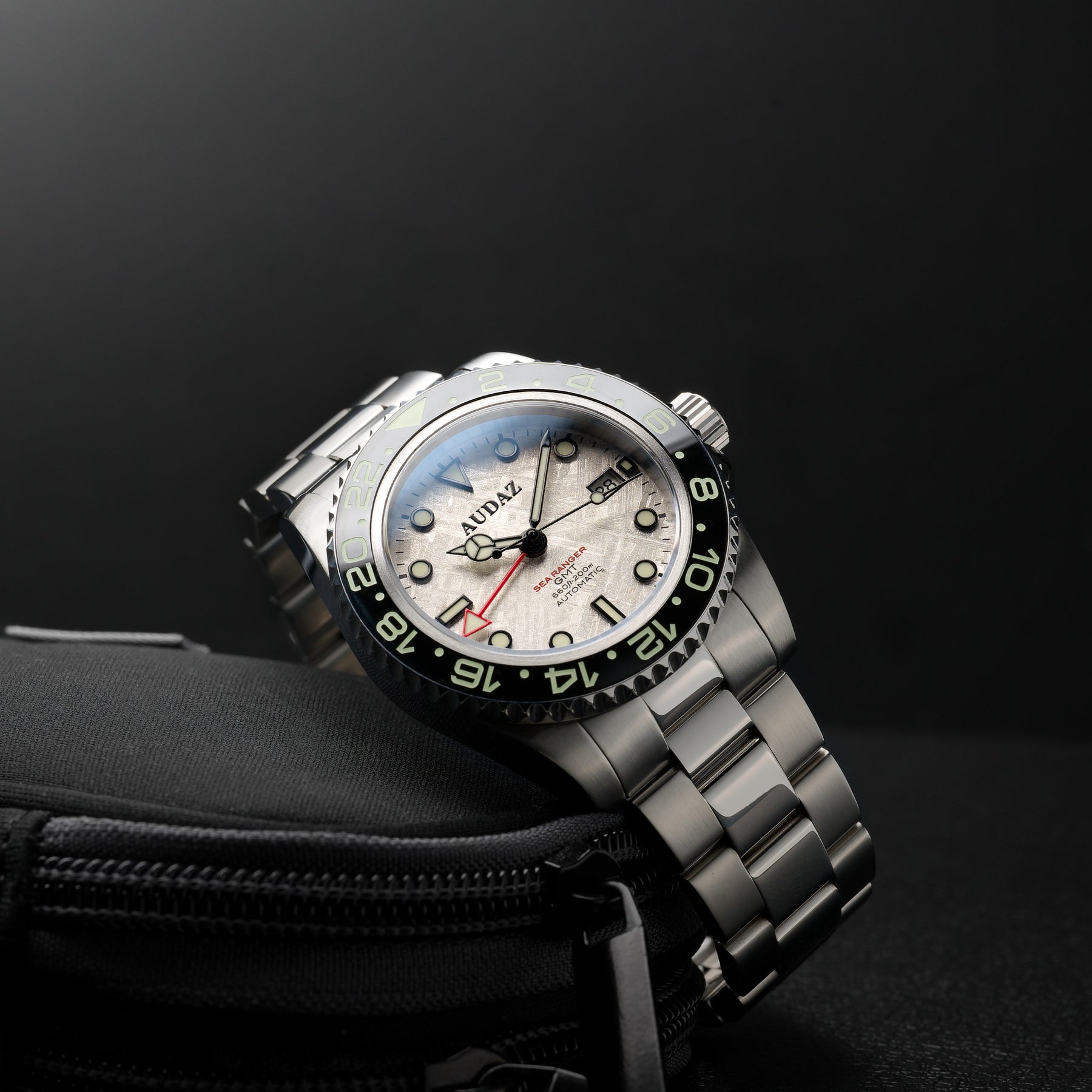 SEA RANGER I GMT Watch I Meteorite Dial I Automatic I Sapphire - Audaz ...