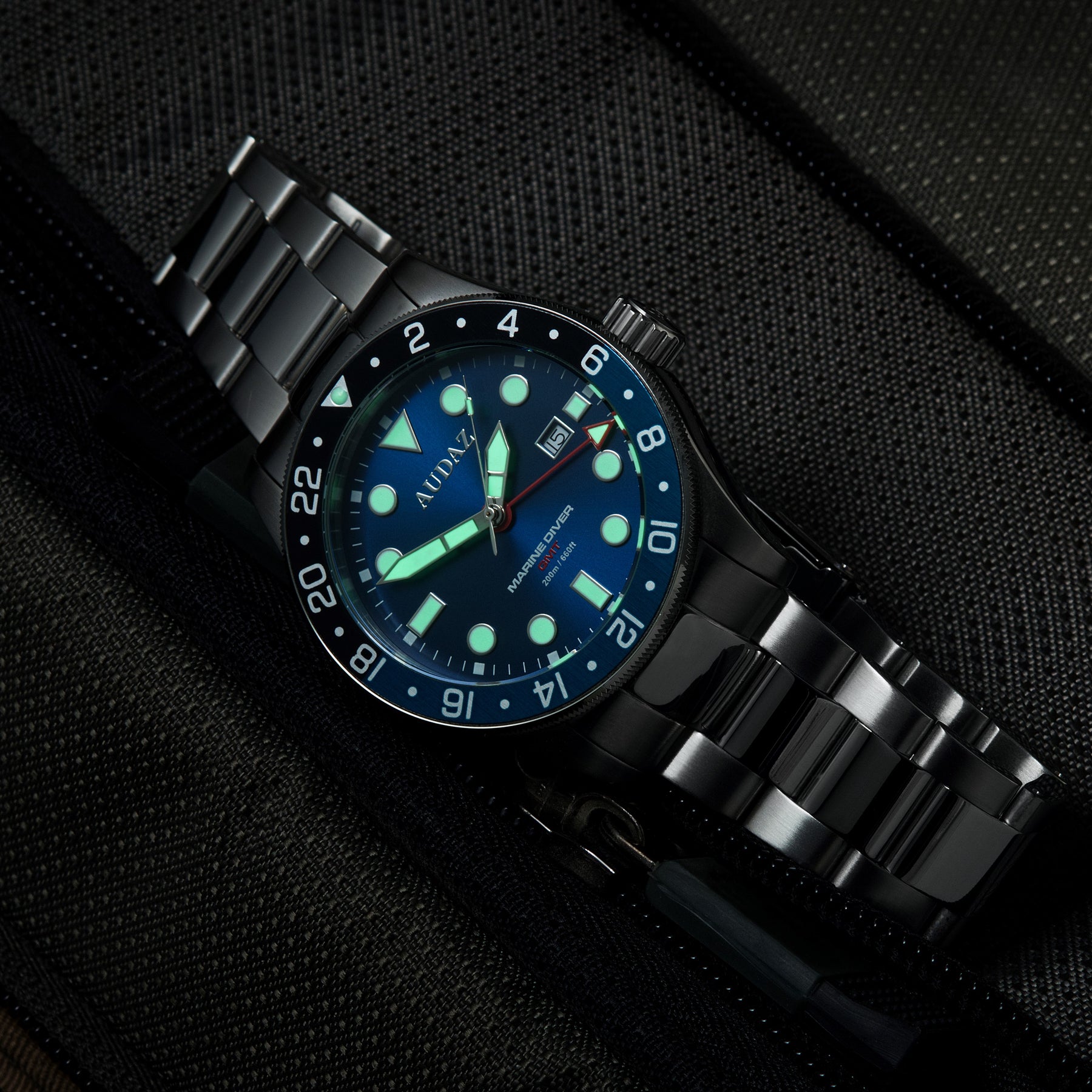 AUDAZ - MARINE DIVER GMT Dive Watch I Swiss Quartz Movement - Audaz Watches
